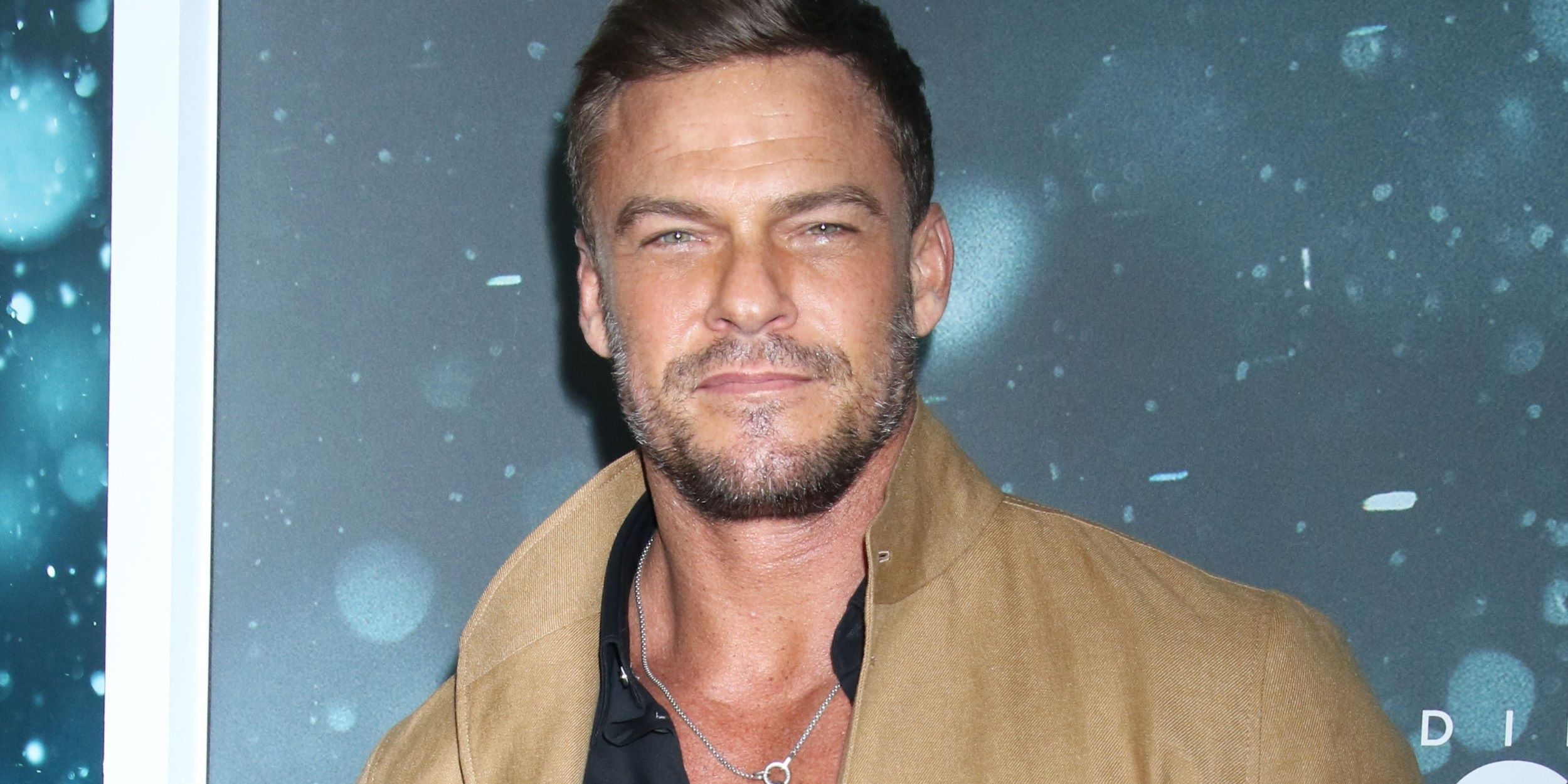 Alan Ritchson's Batman Look In New DCU Art Will Blow Your Mind