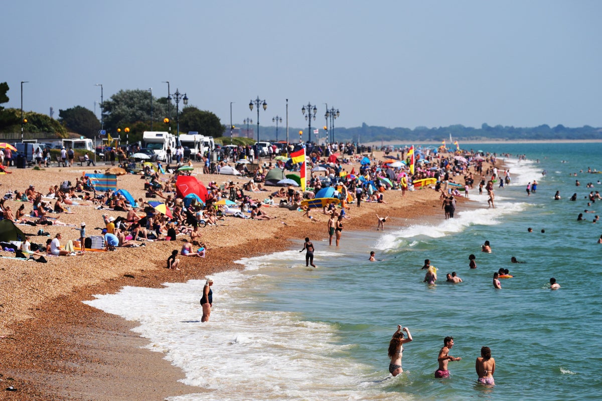 Amber heat alert as fourth summer heatwave pushes temperatures towards 34C