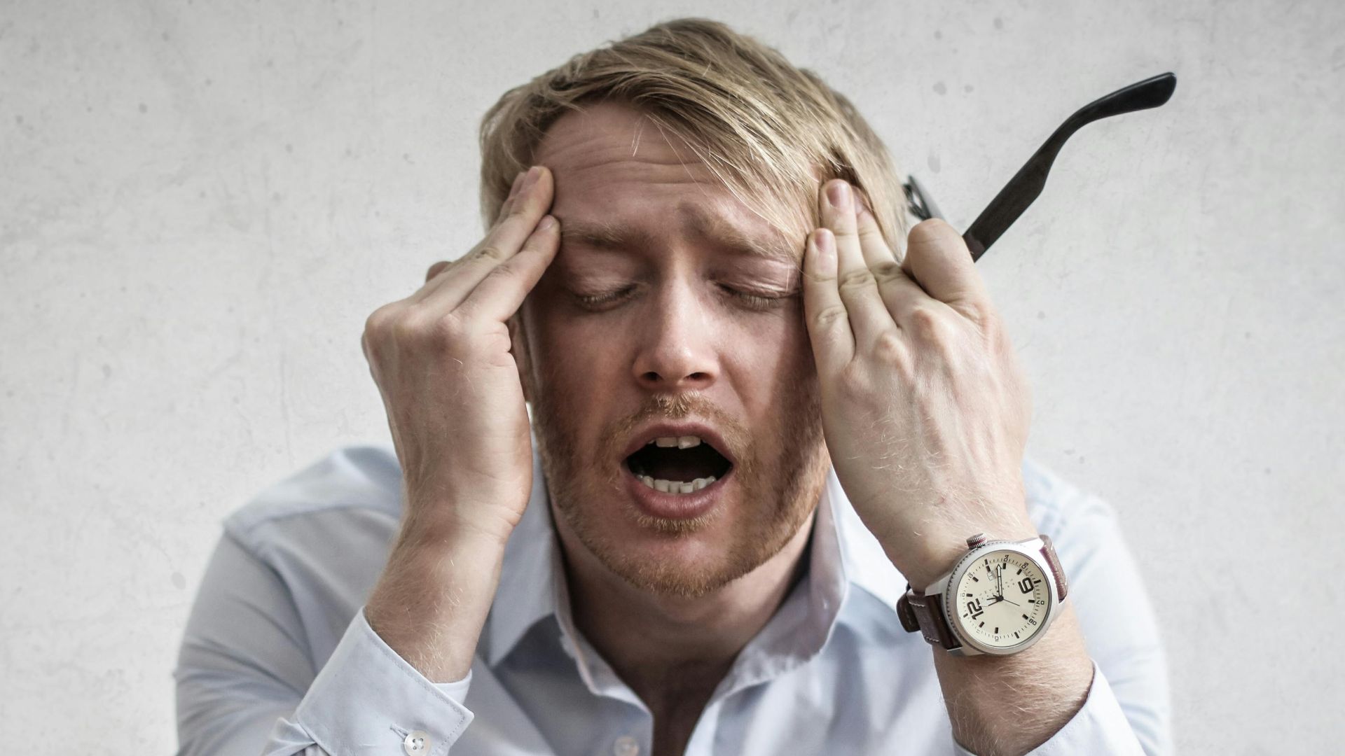 10 Signs You're In A Slump & 10 Tips For Picking Yourself Back Up