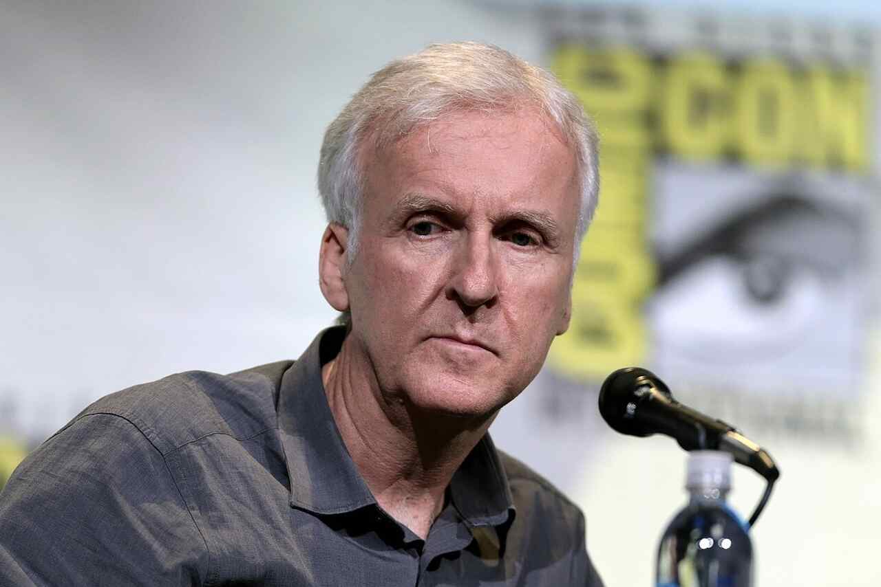 Režisér „Terminátora“ varuje před použitím AI ve vojenské oblasti: „Nebezpečí apokalypsy“