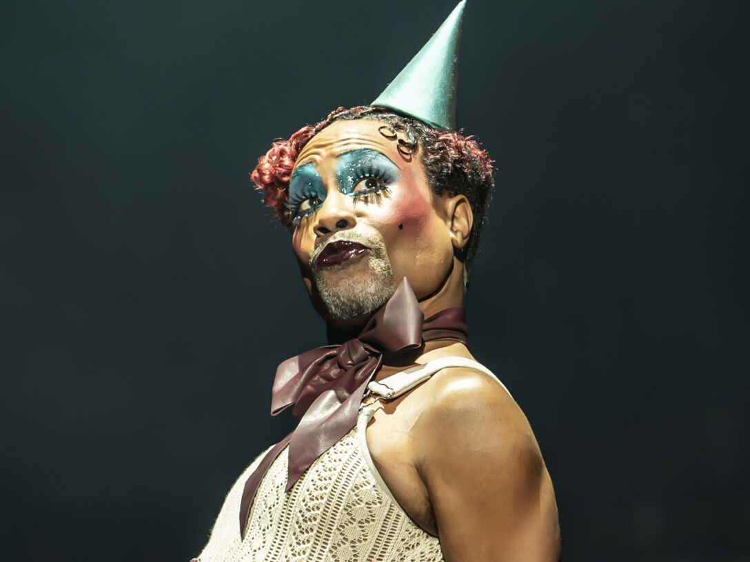 The increasingly complex Billy Porter “Cabaret” controversy, explained