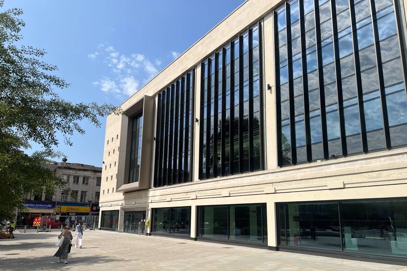 Gloucester's old Debenhams building to open as 'modern' teaching facility