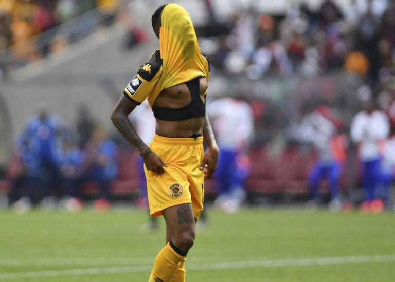 Kaizer Chiefs star is back after red card