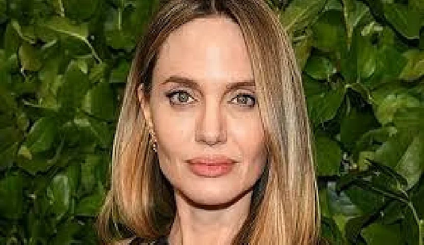 Angelina Jolie to reunite with 'Mr and Mrs Smith' director Doug Liman ...
