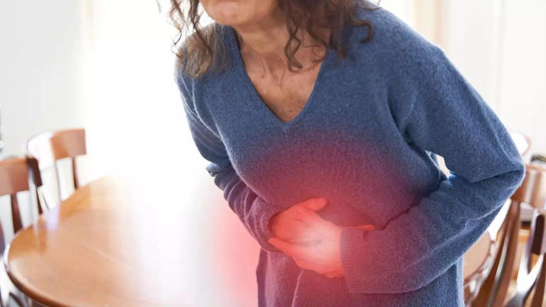 Kidney damage symptoms: 5 body parts that hurt