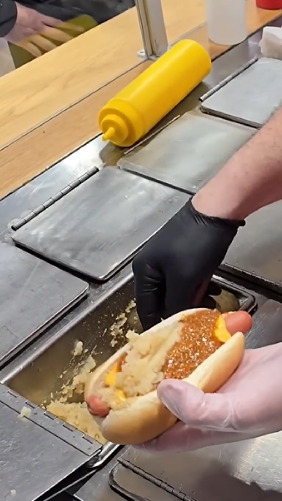 Street Food Classic: Dirty Water Hot Dogs
