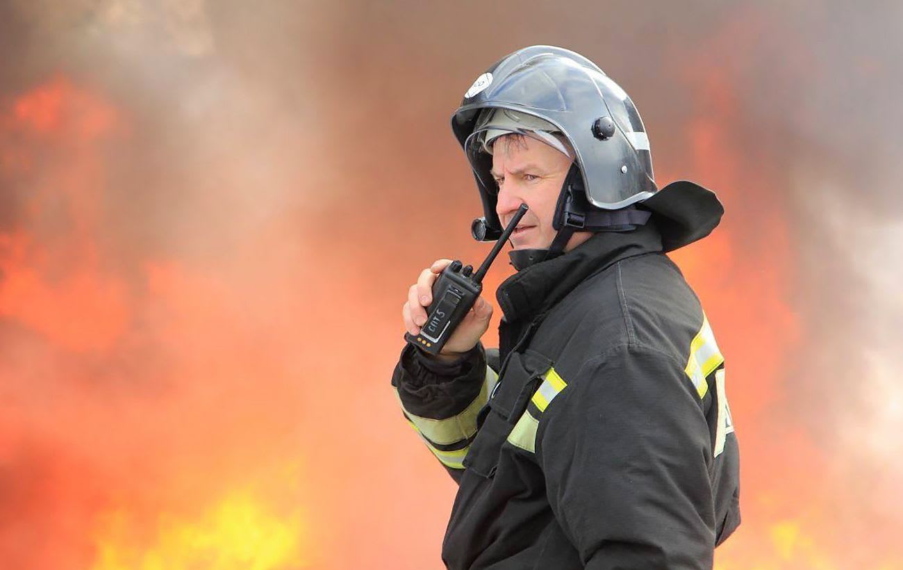 Fire engulfs local administration in Moscow region, black smoke seen ...