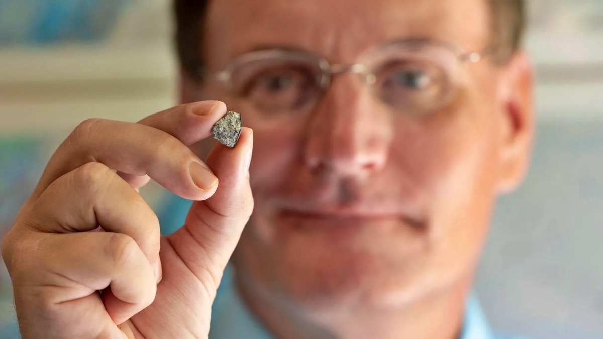 Space rock that crashed on American house is older than Earth