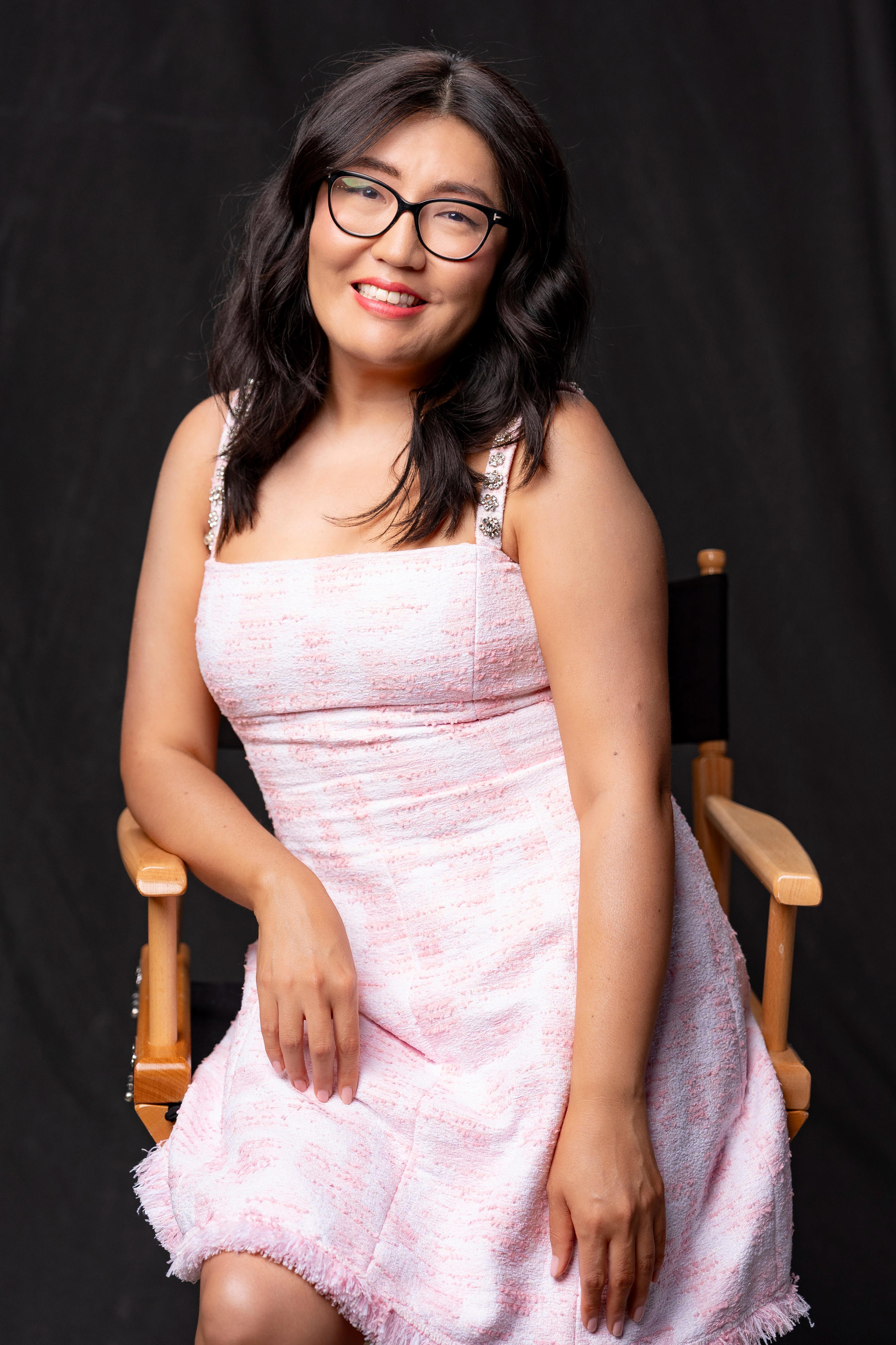 Author Jenny Han talks directorial debut and whether she is Team Conrad ...