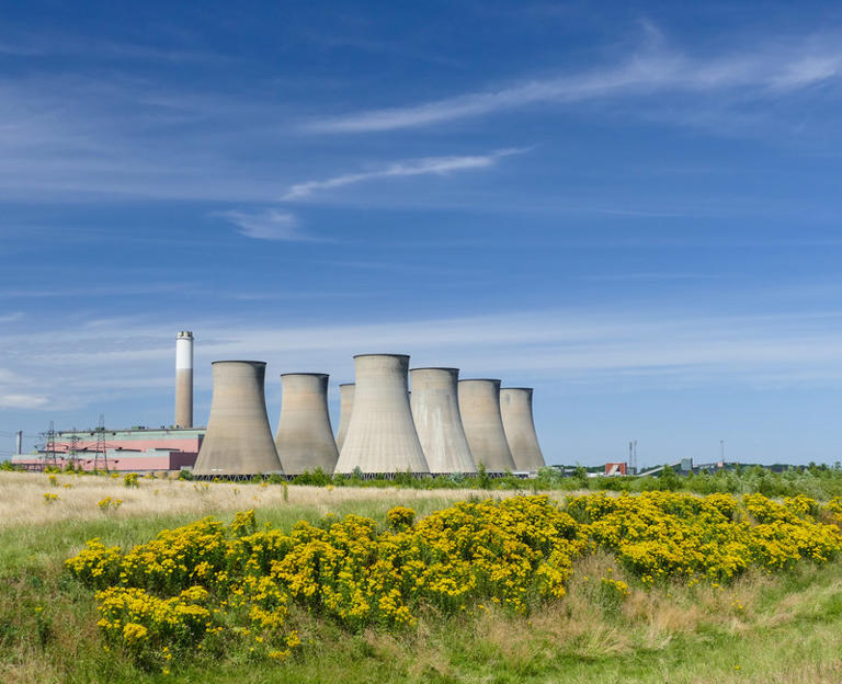 Cottam Power Station: Exact date and time that 'iconic' power station ...