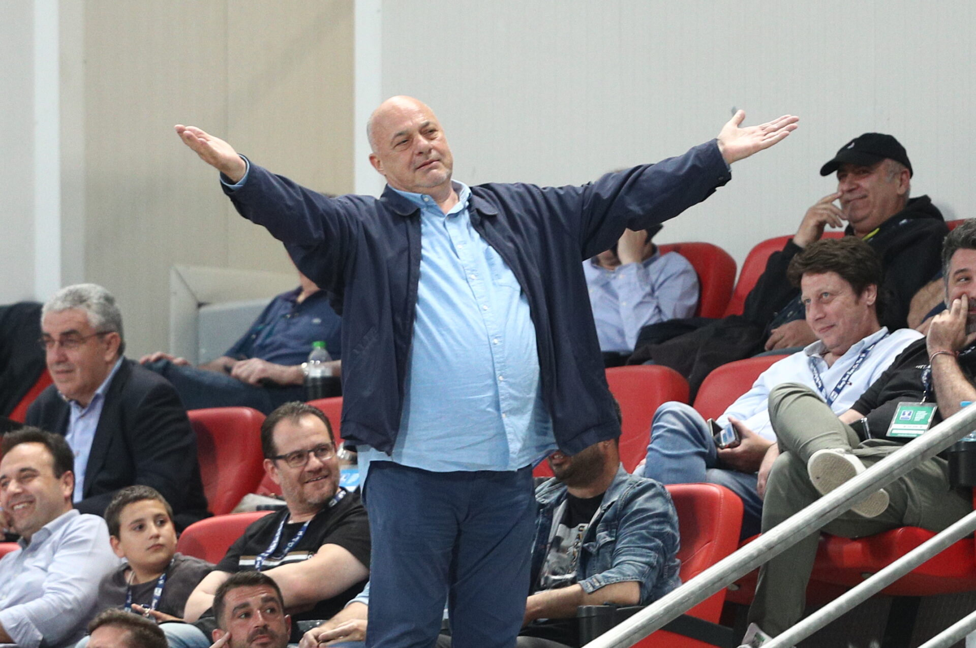 Σιγά μην έλειπε ο Μπέος: «Κομματικές σκοπιμότητες από μια χούφτα ...