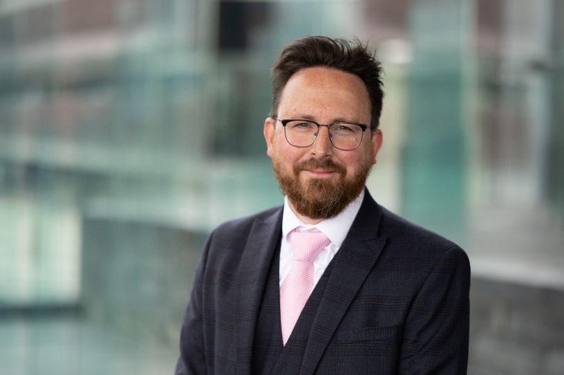 Hefin David remembered as 'powerful voice for the people of Wales'