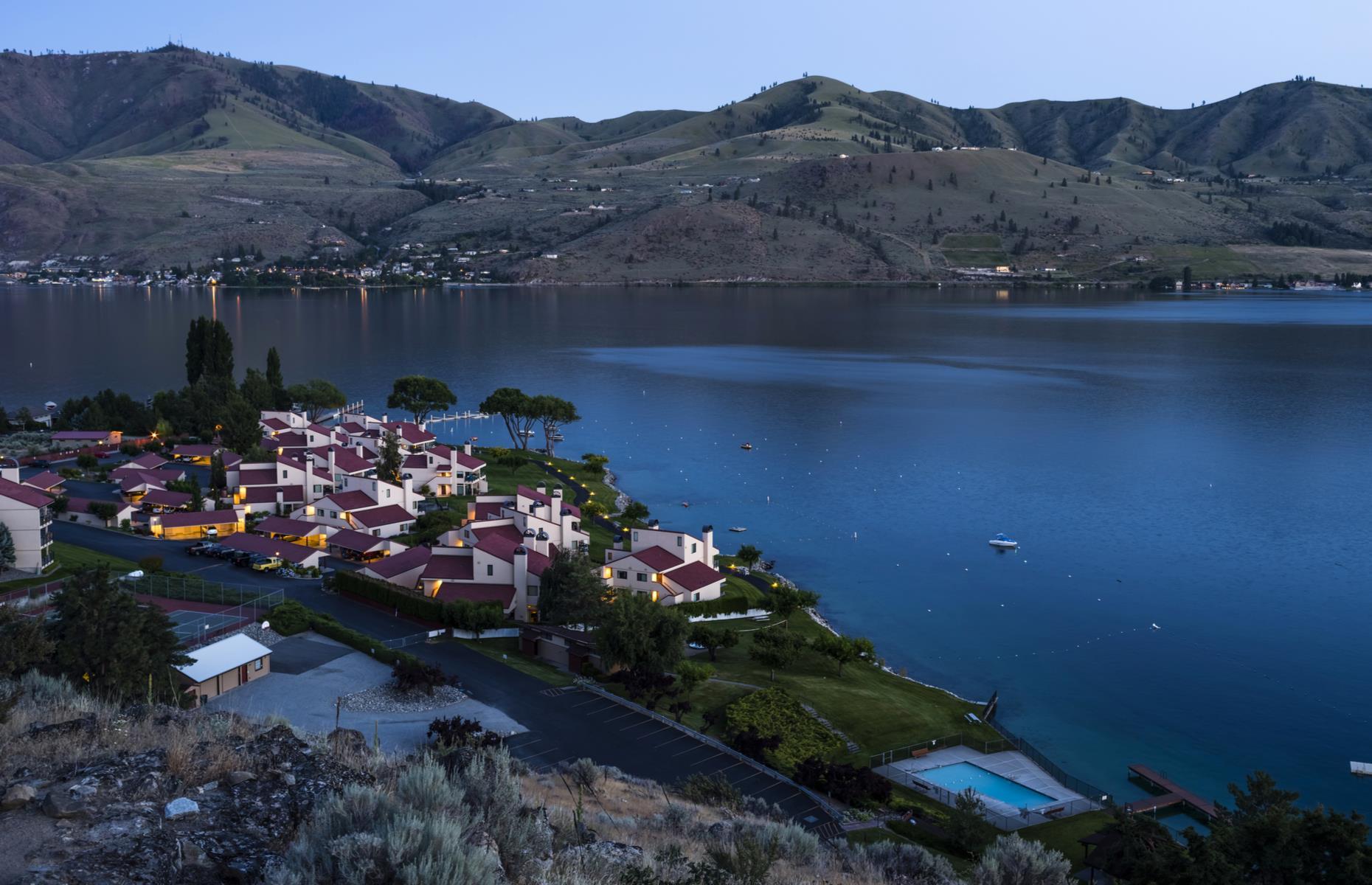 The most charming lakeside towns across America