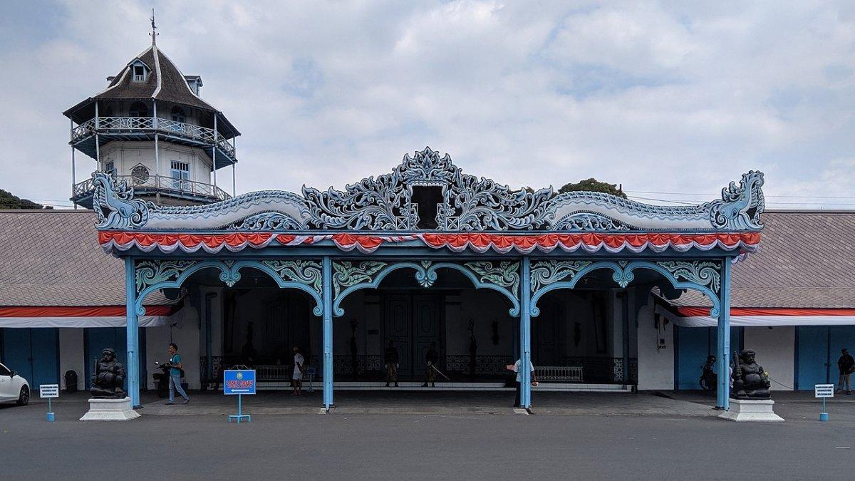 6 Tempat Wisata Terbaik di Pasar Kliwon Solo Jawa Tengah: Sejarah ...