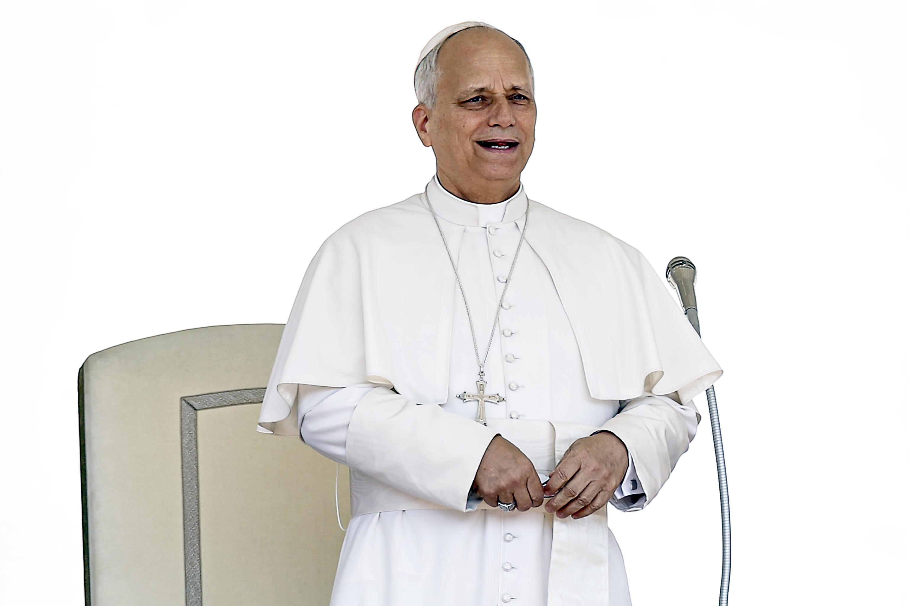 Il Papa, supplicate Dio perché doni la pace a tutti