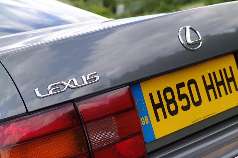 Lexus LS400 buyer’s guide