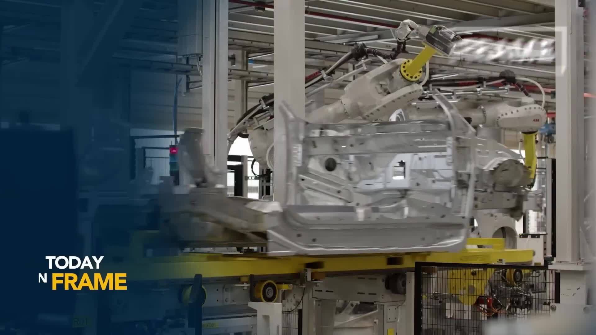 Inside Volvo Production in Sweden and Belgium - Volvo Electric ...