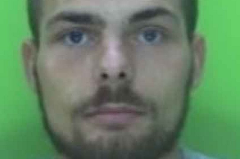 Police urge public to call 999 immediately if they see man accused of ...