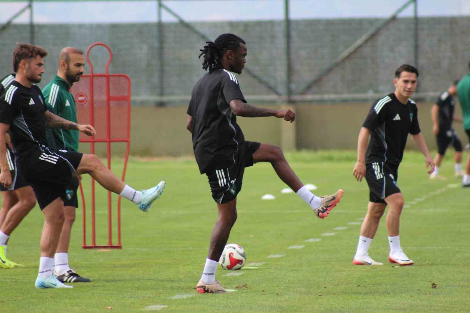 Selçuk İnan: "Sarı kart gereksizdi, hakem kolaycılığa kaçtı"