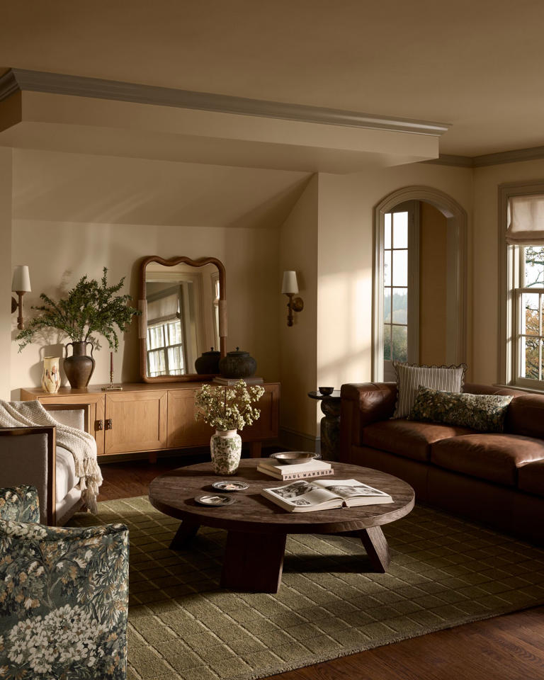 Joon Loloi's fall collection might just be the most sophisticated yet ...