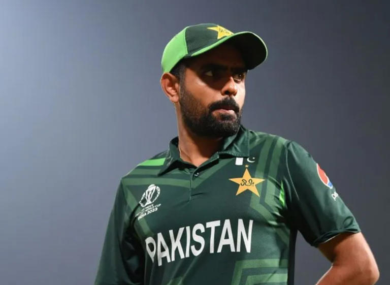 Ex-PAK Star Slams Babar Azam; Says He Can't Be Compared to Virat Kohli