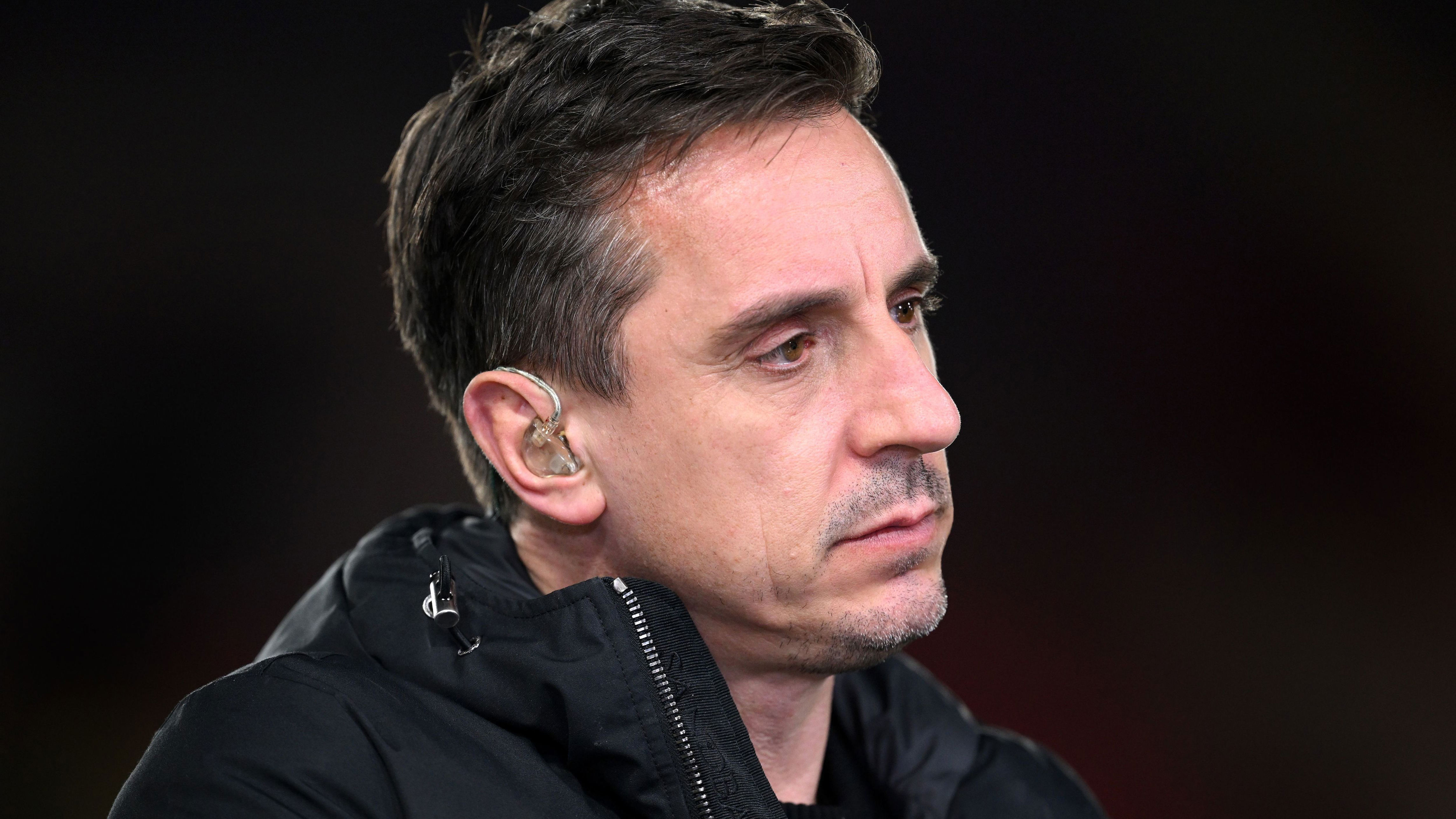 'You're not conning anybody!' - Gary Neville calls 'ambling' Man Utd ...
