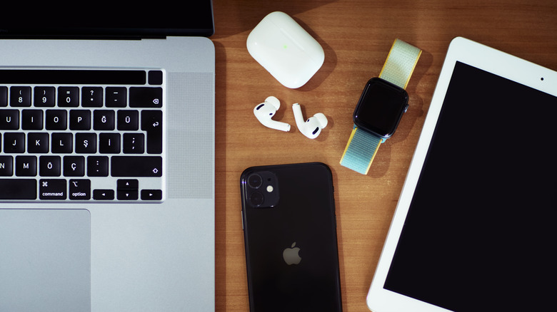 How To Know If Someone Is Tracking Your iPhone: 7 Signs To Look Out For