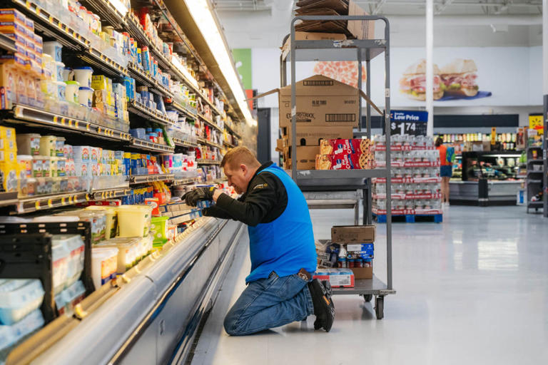 Walmart’s New Employee Perk Takes a Bite Out of Workers’ Grocery Bills