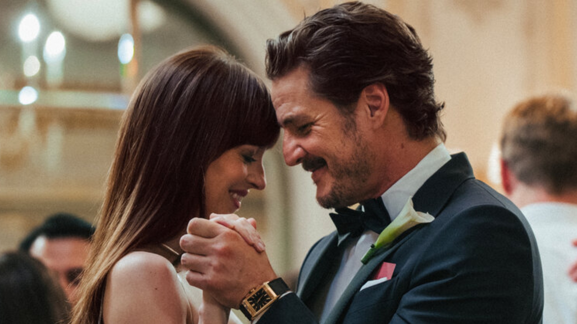"È così bella": Pedro Pascal si complimenta con un partner di riprese