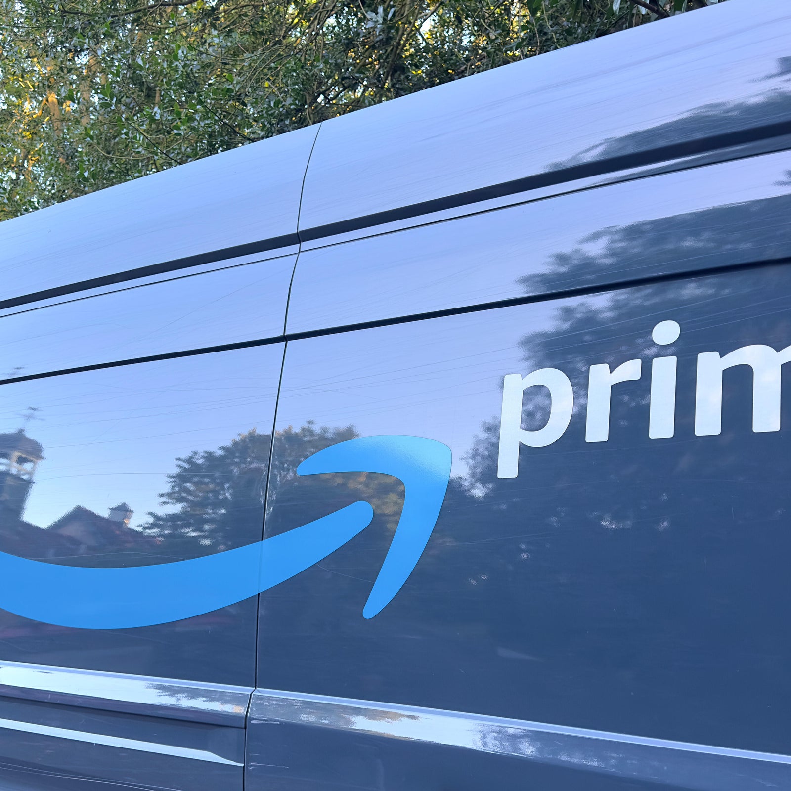 Amazon expands same-day grocery delivery to 1,000 cities