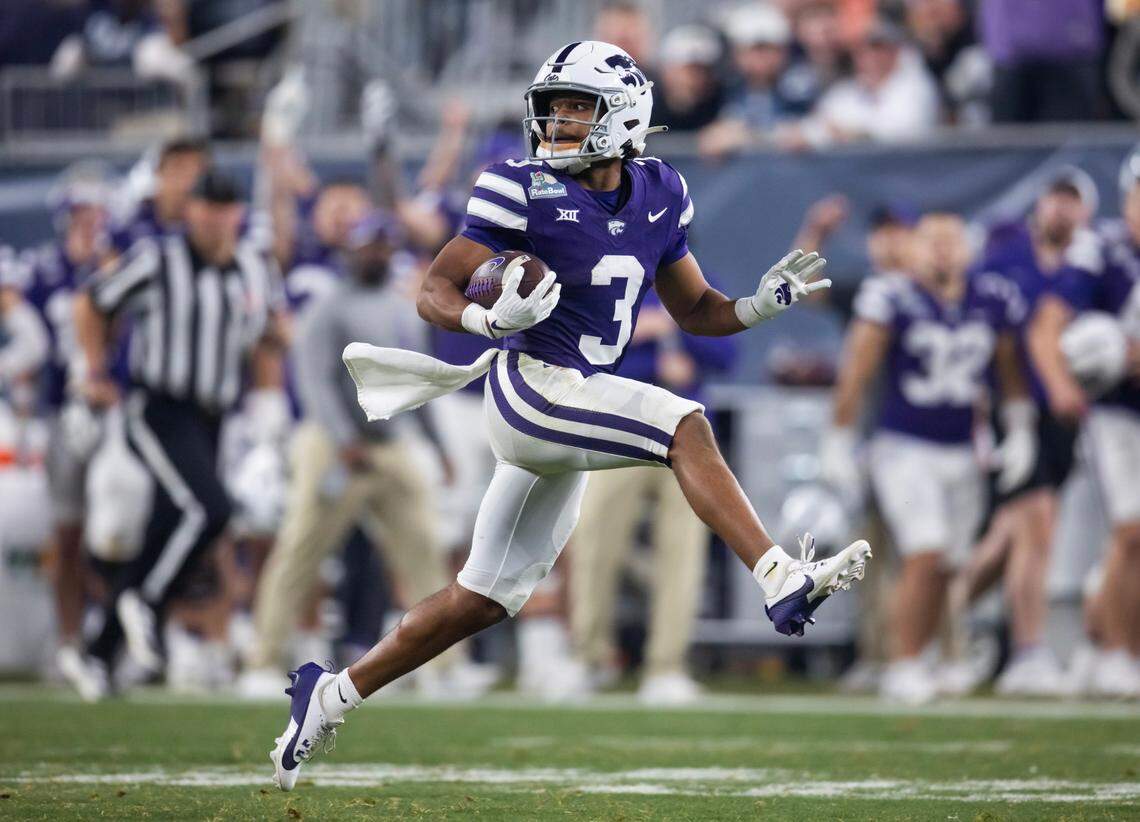 Kansas State running back Dylan Edwards expected to be ‘full speed' for ...