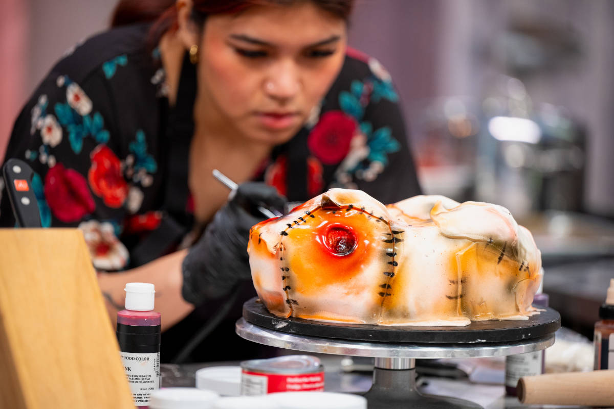 Halloween Baking Championship and Halloween Wars Return to Food Network