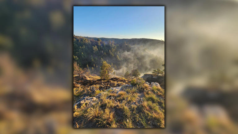 Dozen agencies work to contain grass fire in Nebraska Panhandle