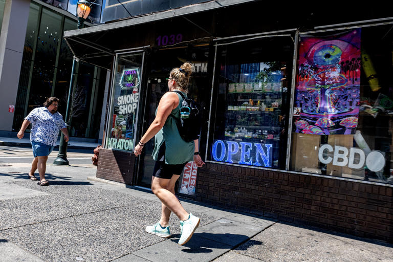 ‘It latches on and doesn’t let go’: 7-OH kratom is fueling addictions ...