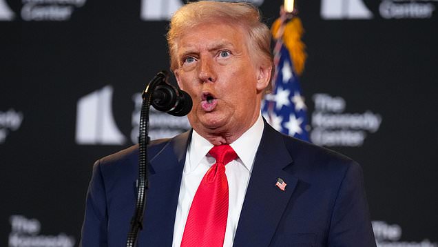 Trump appears to forget Alaska is in the US