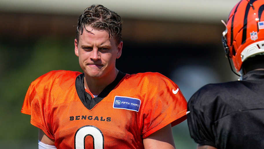 Joe Burrow Hit During Cincinnati Bengals' Practice, Leading to Training ...