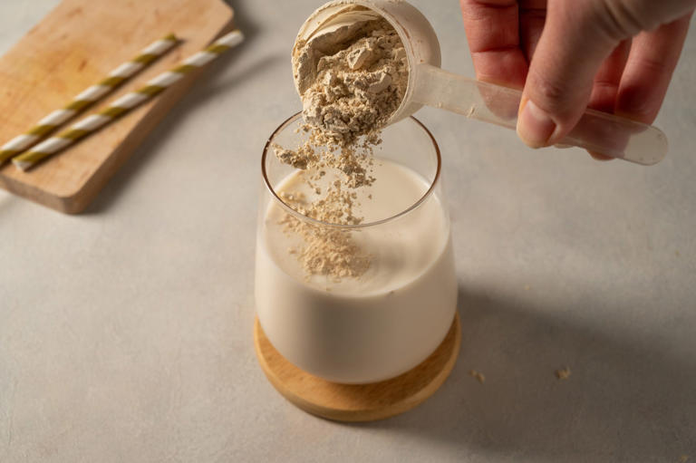 A protein researcher shares his easy go-to breakfast for strong muscles ...