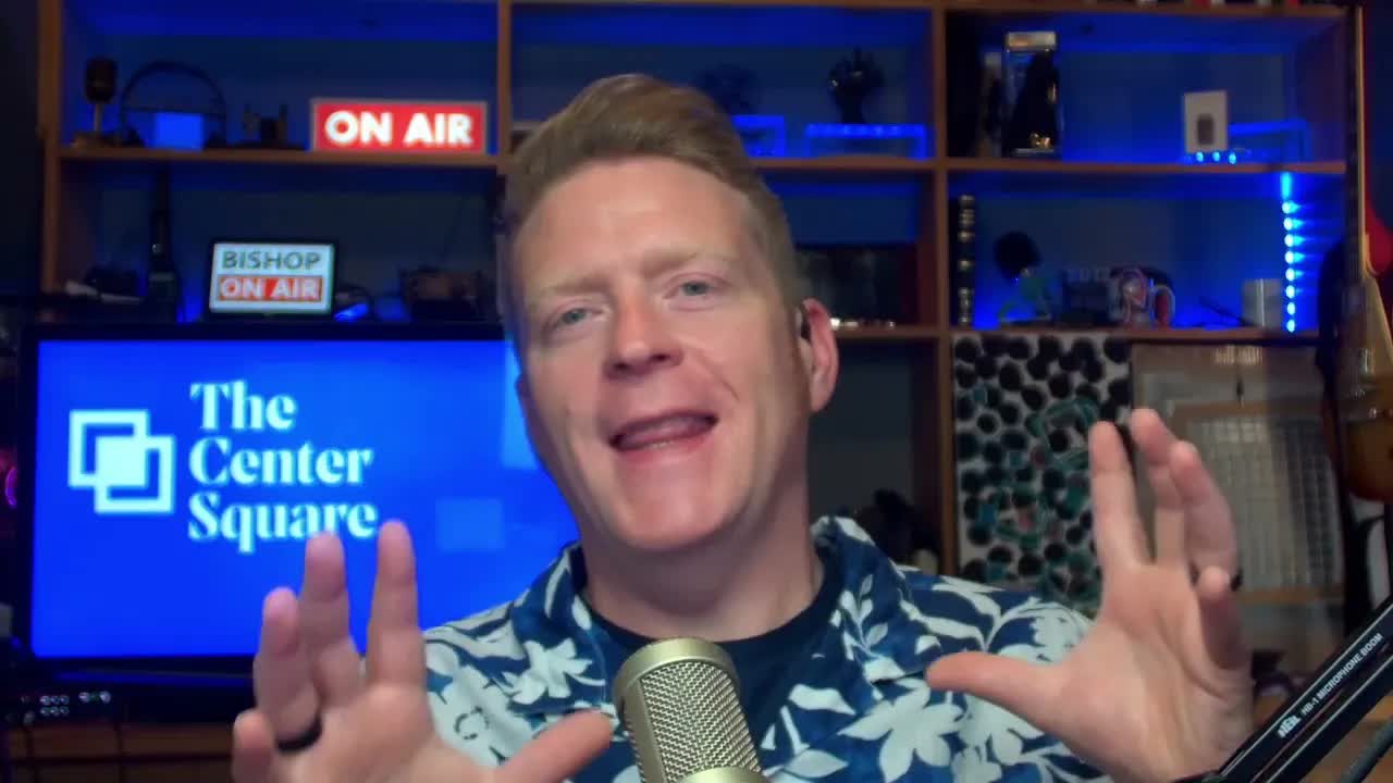 War of words continue between Trump and Chicago's mayor