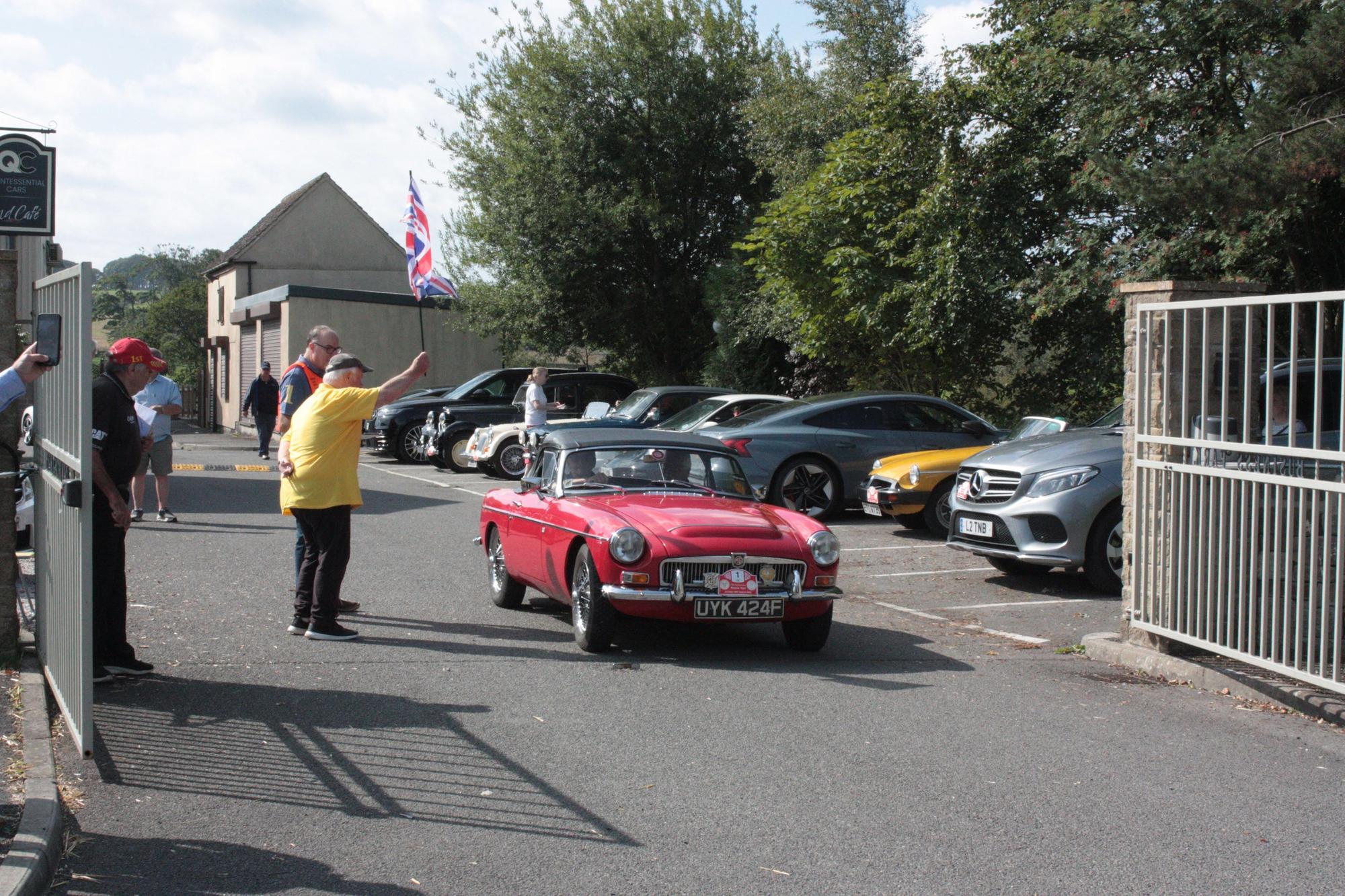 Matlock Motor Club marks 75 Years with scenic tour and £2,000 donation ...