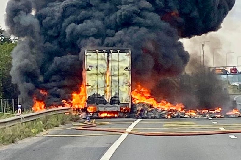 M25 to be shut throughout the afternoon for resurfacing after huge ...