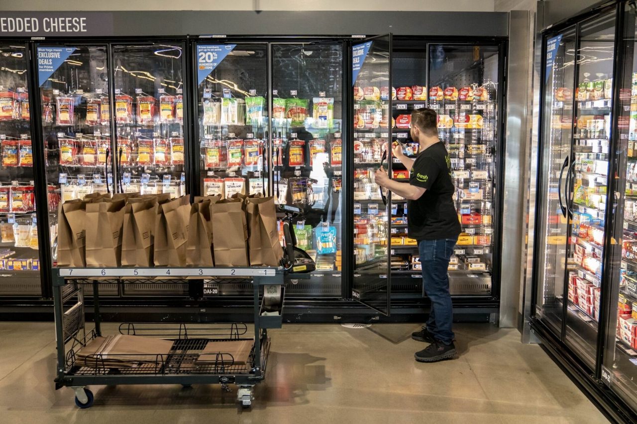 Amazon Launches Same-Day Fresh Grocery Delivery in 1,000 U.S. Cities