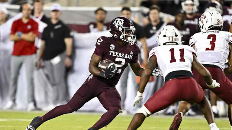Texas A&M OC Collin Klein Praises Growth, IQ of Terry Bussey
