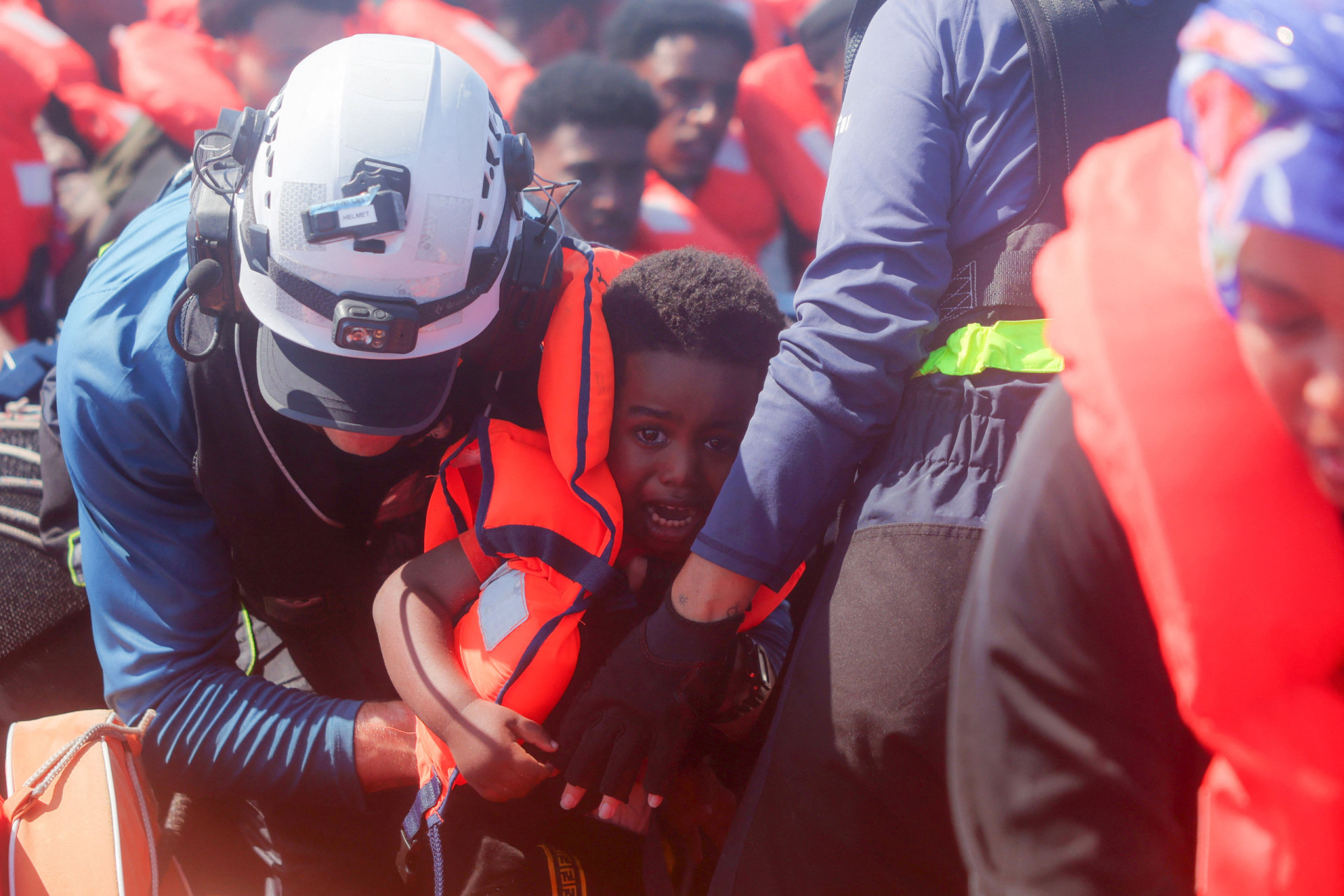 20 dead, 17 missing as migrant boat tries to reach Europe