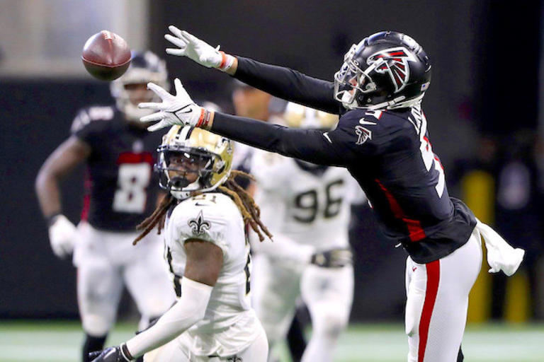 Drake London dealing with minor injury at minicamp