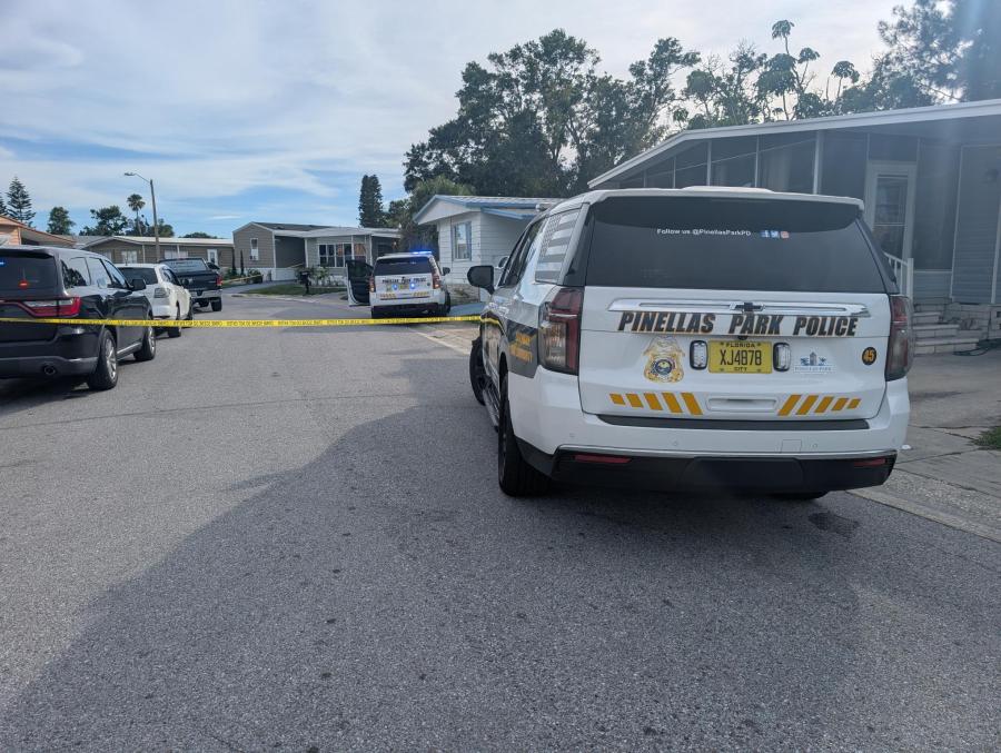 Suspect stabbed multiple times after couple fend off home invasion ...