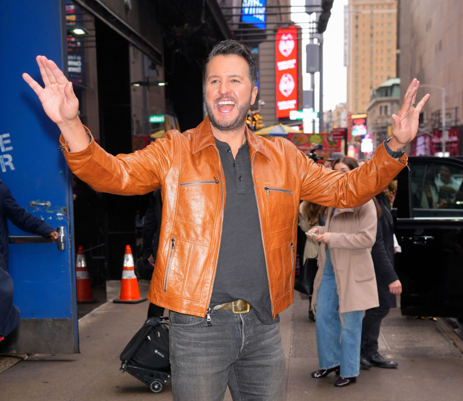Country Singer Luke Bryan Reveals Frustration Over Specific Concert ...