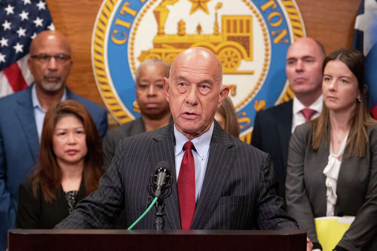 Exclusive: Houston city employees who took Mayor Whitmire's early ...