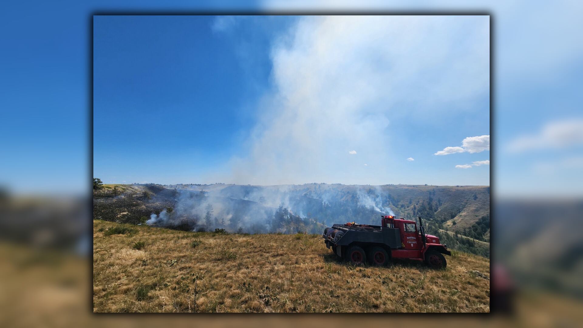Dozen agencies work to contain grass fire in Nebraska Panhandle