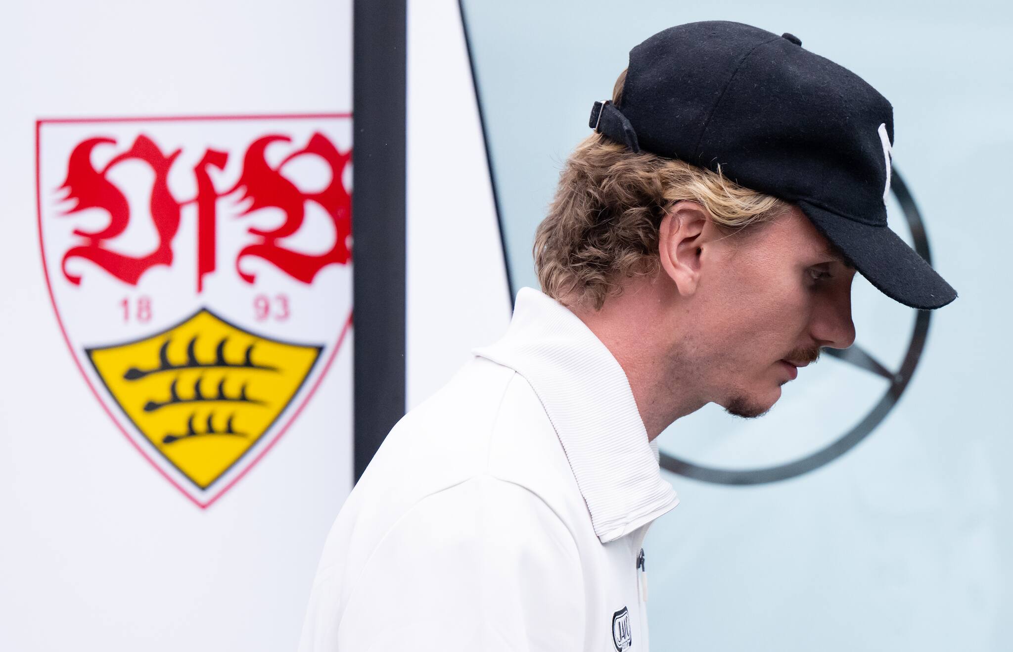 Wegen Bayern-Wechsel: Berater von Nick Woltemade erhöht den Druck auf ...