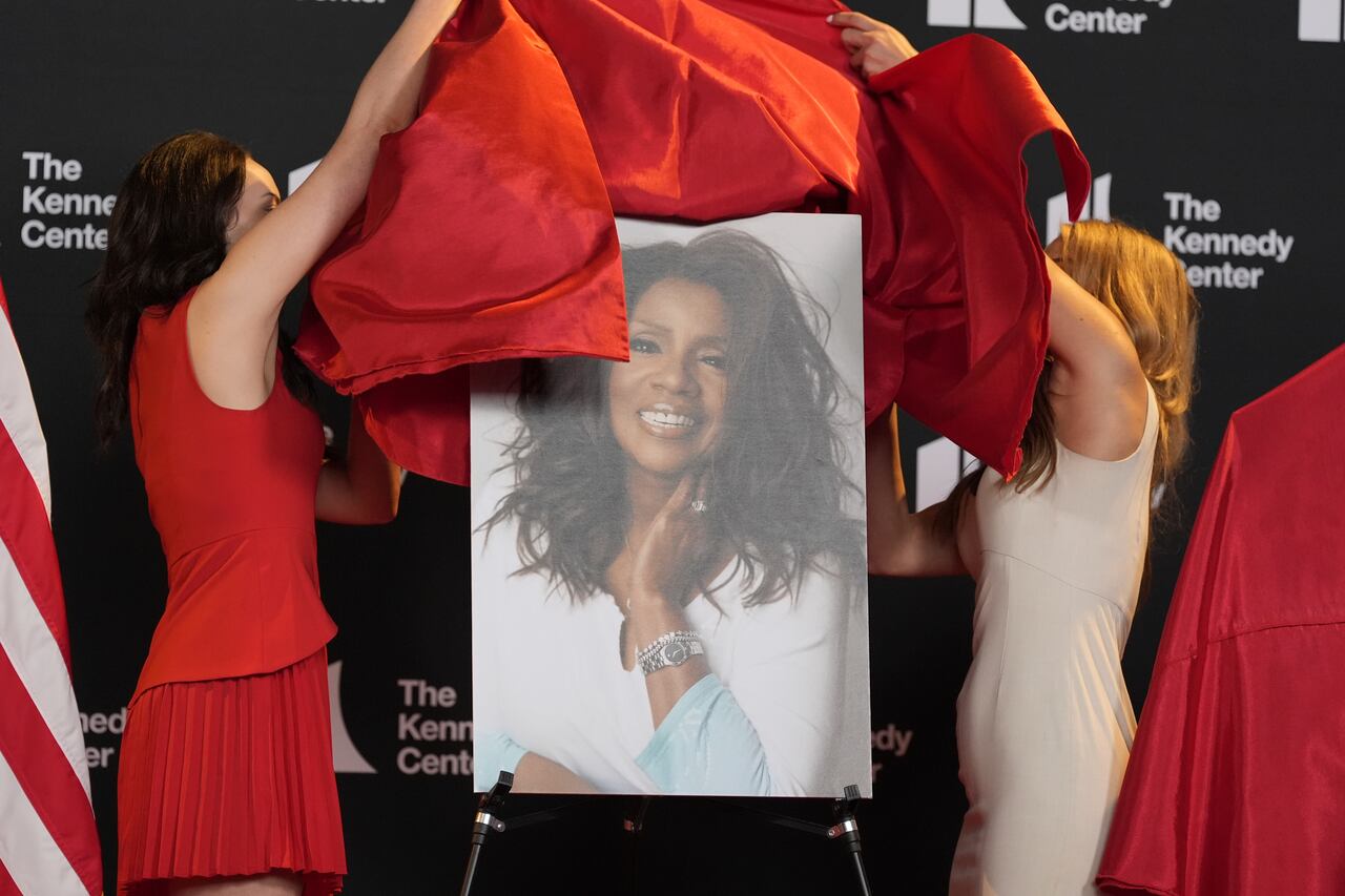 Stallone, Gloria Gaynor, KISS lead honorees of Trump-chaired Kennedy Center